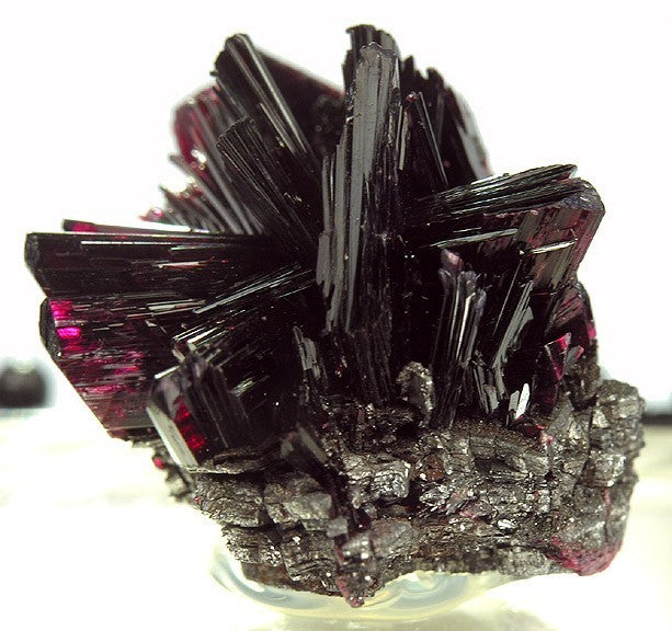 Erythrite: Complete Guide (2025) | Healing Crystals Co.